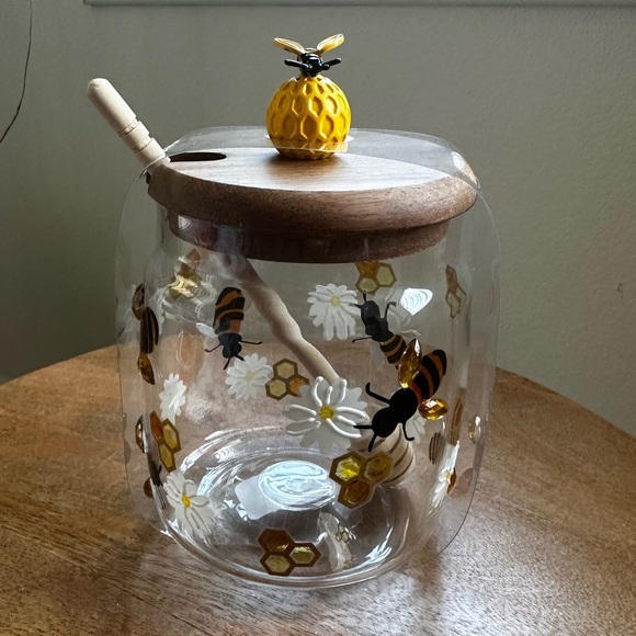 Kitchen | Bee Themed Glass Jar Honey Lid | Poshmark